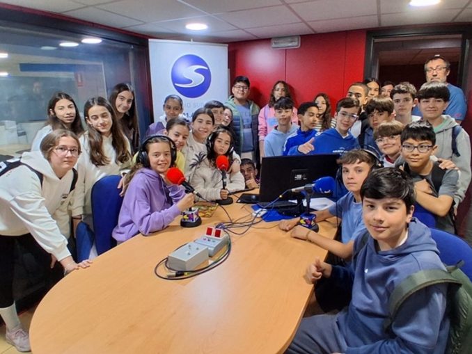 «Una hora menos en Canarias»: así nació la coletilla más famosa de la ...